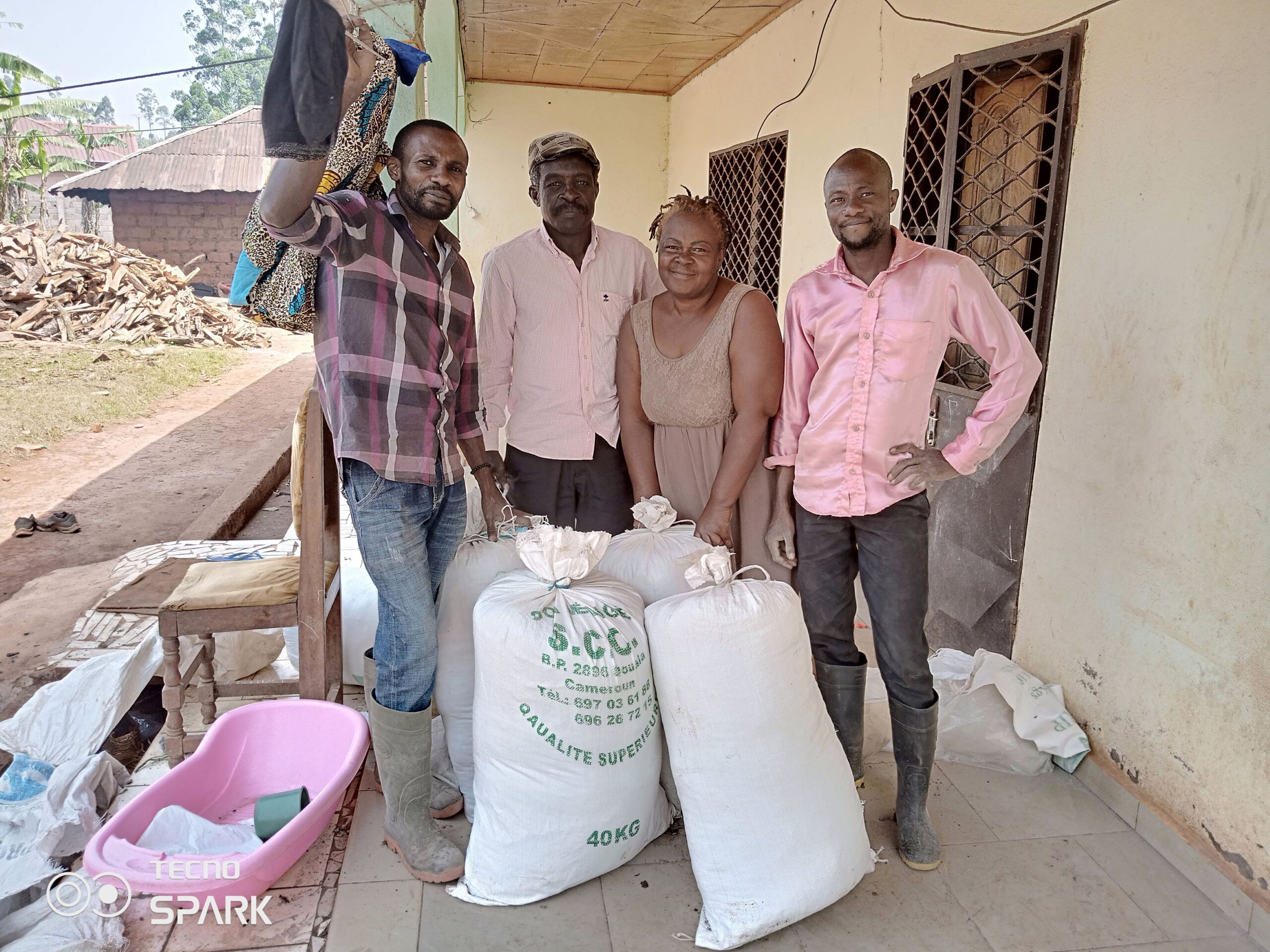 Grâce au GADD, elle fabrique son compost de 21 jours - ONG GADD